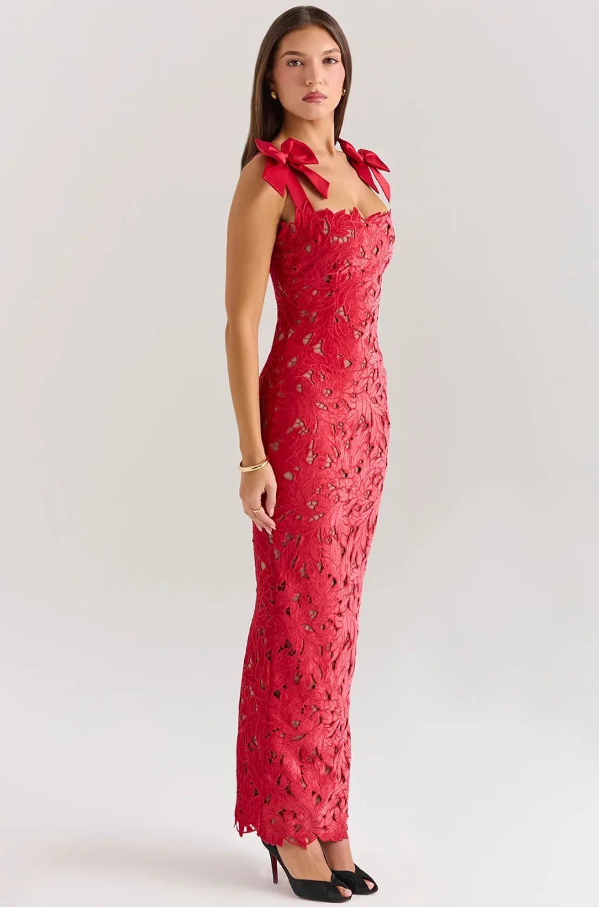 Women's fitted sleeveless lace maxi dress with bow straps – Bahnhof ...